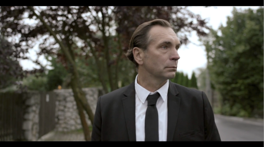 Tauron Dystrybucja | Agenci w czerni - Atomy Studio